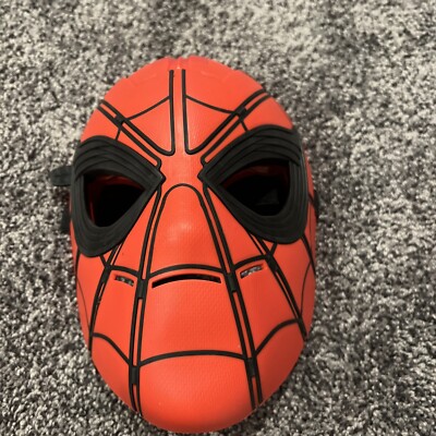Marvel Spider-Man Glow FX Mask Electronic Wearable Toy Light-Up Eyes ...