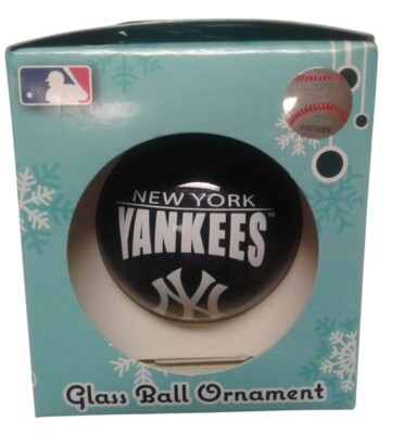 New York Yankees Officially Licensed Glass Ball Ornament Collectors Box ...