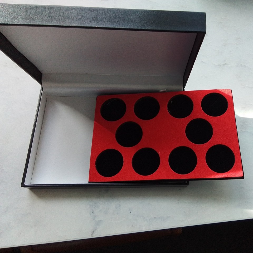 Deluxe black velvet padded sovereign case for 10 full gold sovereigns ...