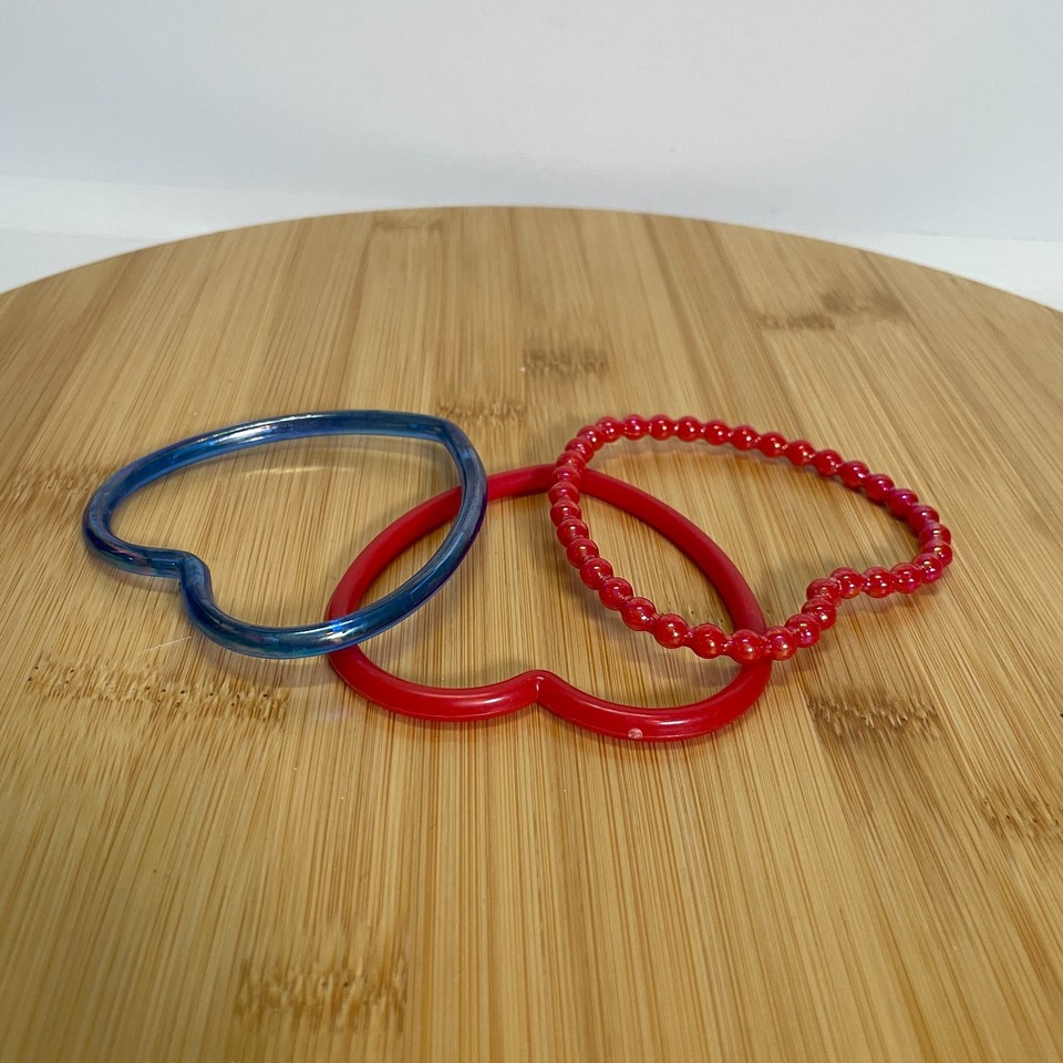 Vintage Lucite Bangle Bracelet Lot Stacking Heart Shaped Blue Red ...