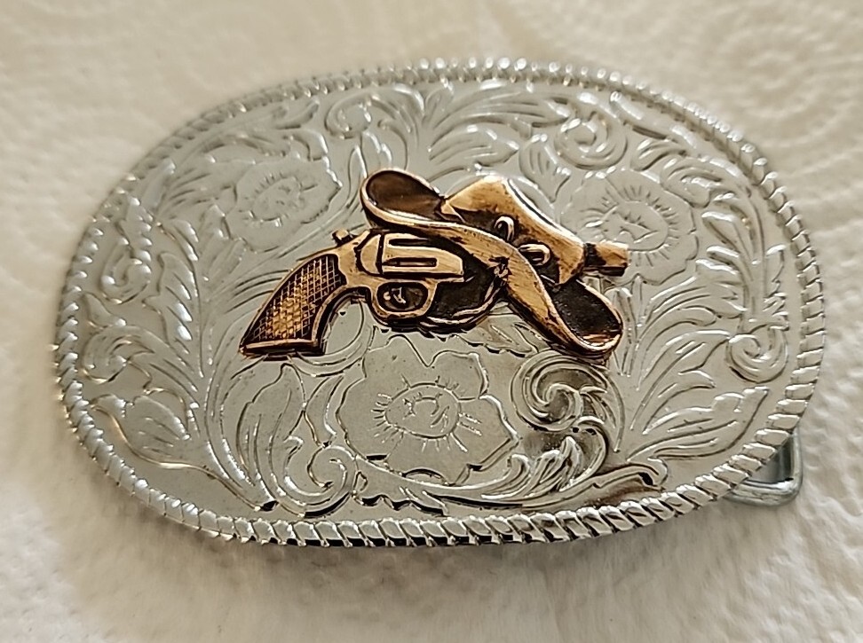 Six Shooter Pistol Revolver Gun Cowboy Hat Vintage Be… - Gem