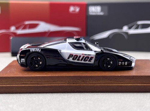 Finclassically 1:64 Police Enzo Racing Sports Model Diecast Metal Car ...