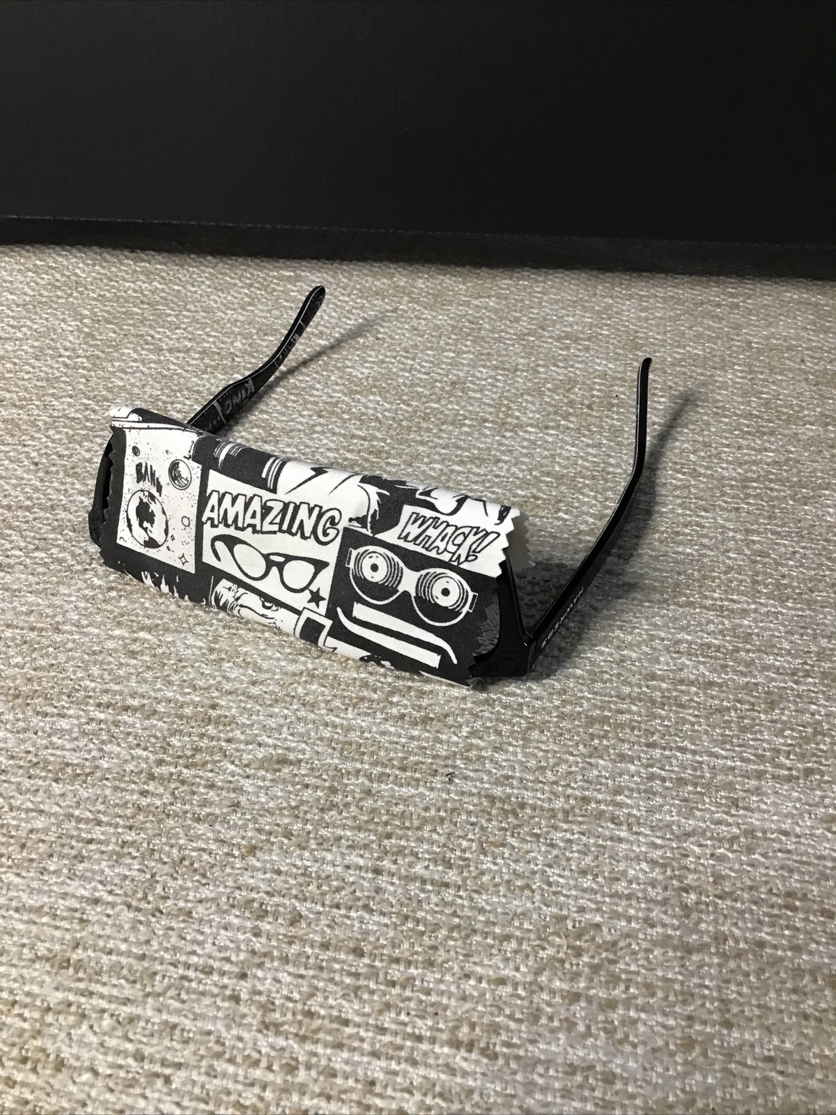 Rare-Jean-Michael Basquiat Special Edition Hawkers Su… - Gem