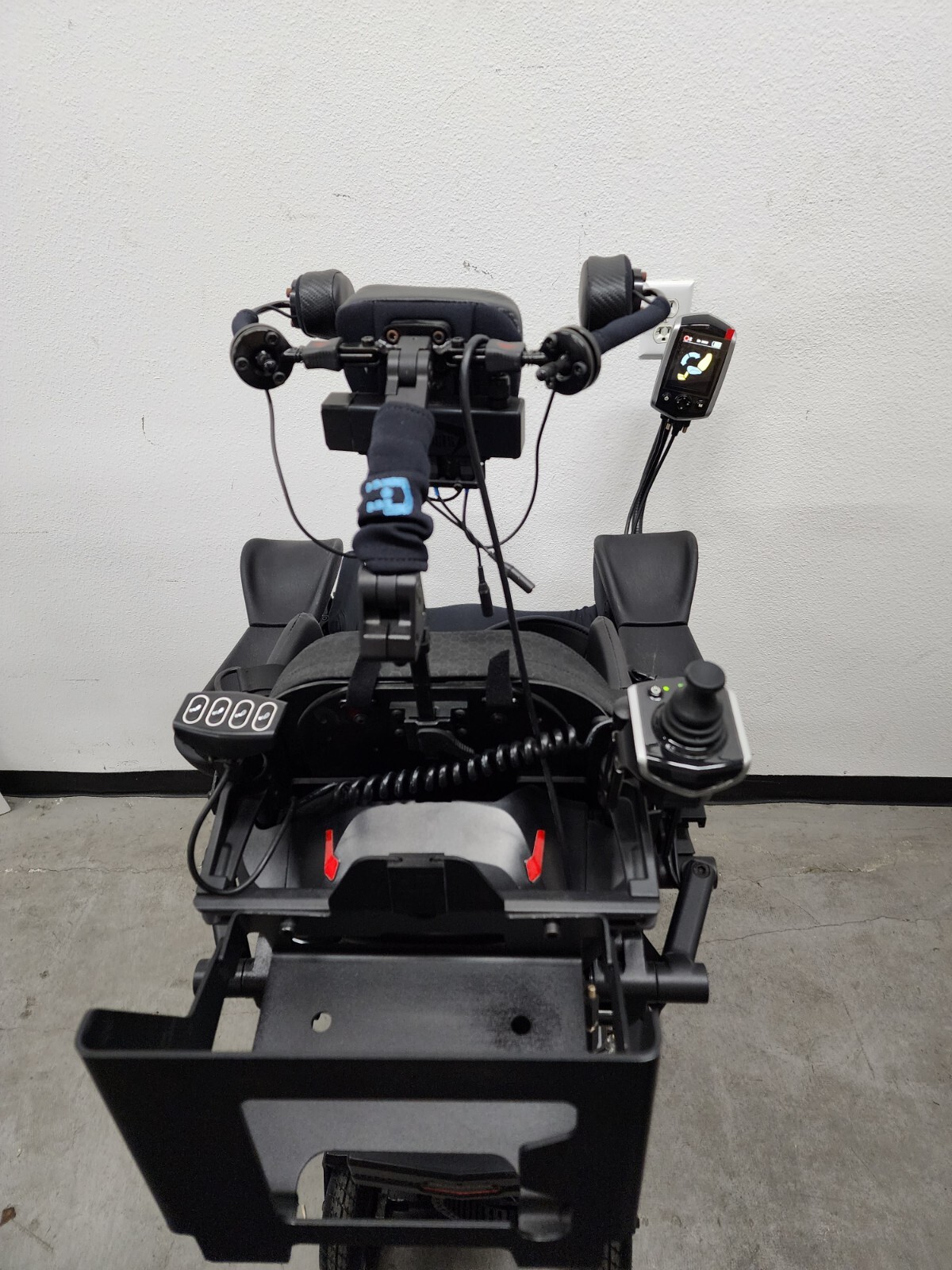 2022 PRIDE QUANTUM 4FRONT W/ 12" SEAT LIFT, TILT, RECLINE, LEG, HEAD ...