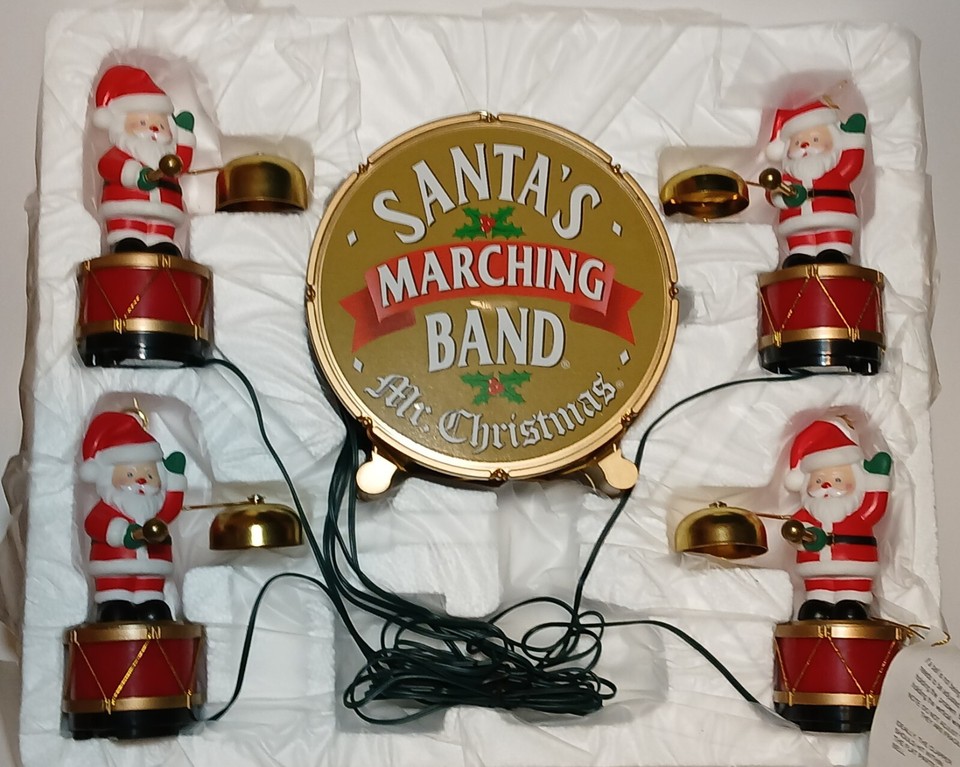 2017 Mr. Christmas Santa's Marching Band 4 Animated Santa's w/ Bells ...