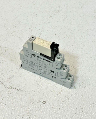 Allen-Bradley 700-HLT12 SER A Relay 700-TBR224 SER A Socket | eBay