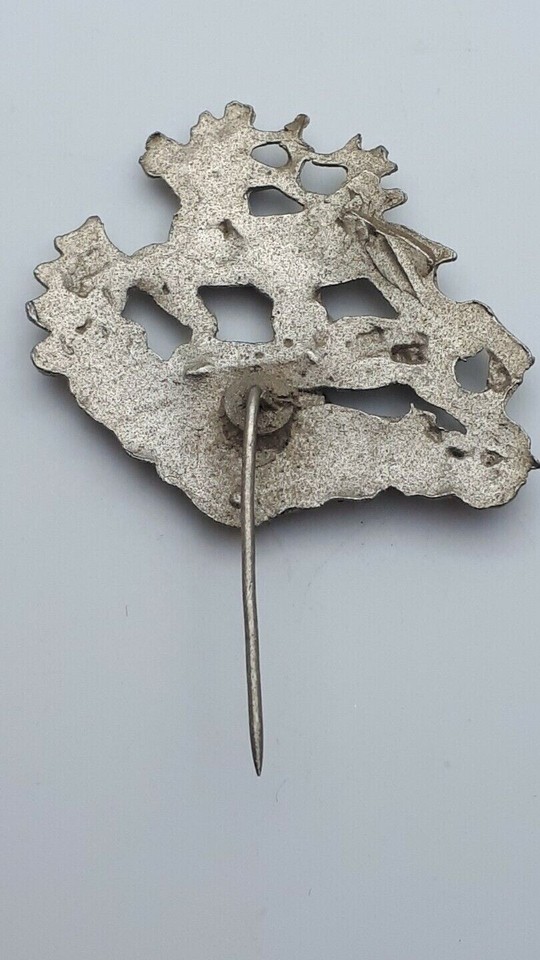 Hunting Pin Badge Deer - Bambi, Vintage Hunting Badges, Big badge ! | eBay