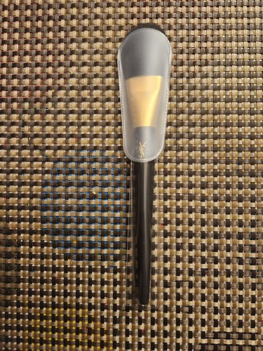 YSL POWDER BRUSH for BLUSH/FOUNDATION #4 | eBay