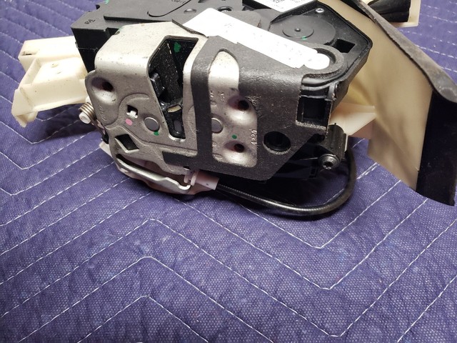 2013 2015 Ford Focus Escape CMAX RIGHT REAR DOOR LATCH bf6a-f26412-ah ...