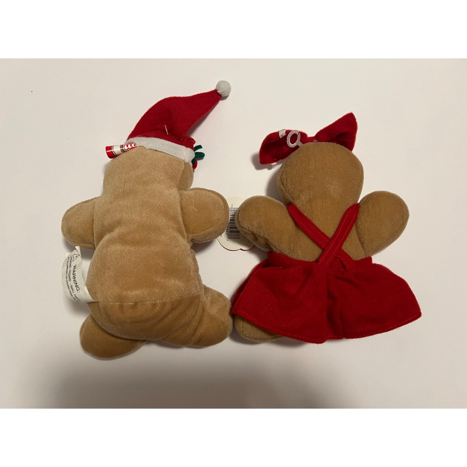 Cuddly Cousins Christmas Gingerbread Santa and Mrs Claus gingerbread ...
