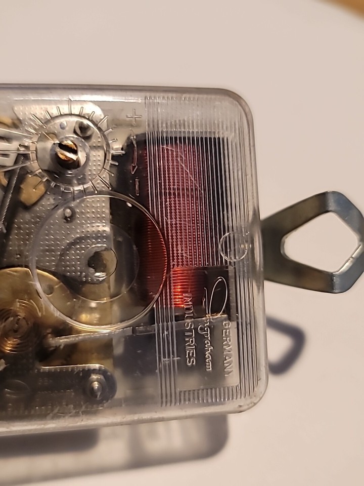 For Parts Vintage ingraham clock parts clear back Clock Movement ...