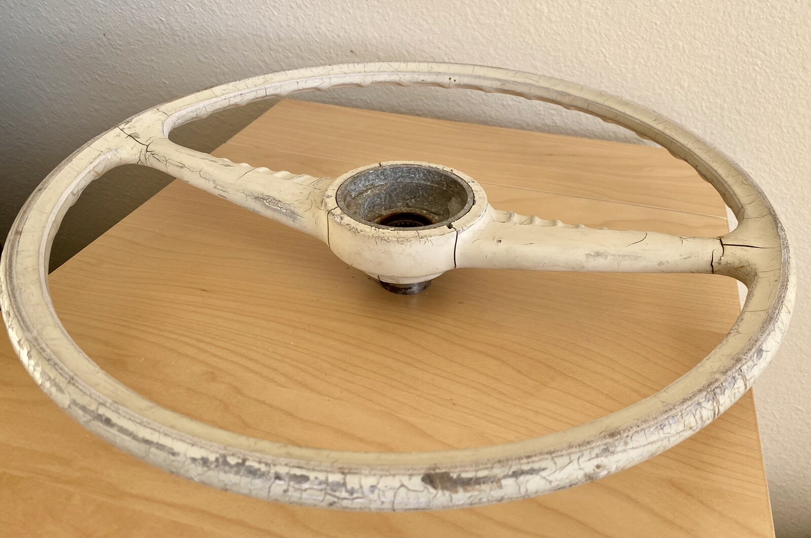 VW Bug Split Oval ORIGINAL UNRESTORED Batwing Steering Wheel Warranty