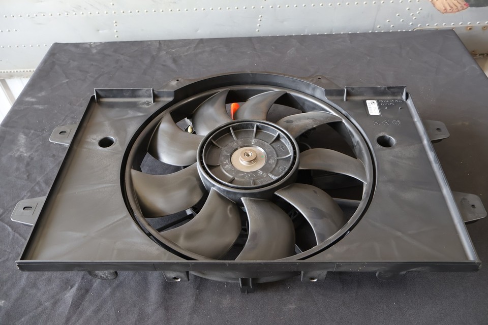 5290099AD NEW OEM 2003-2006 DODGE VIPER SRT-10 RADIATOR COOLING FAN ...