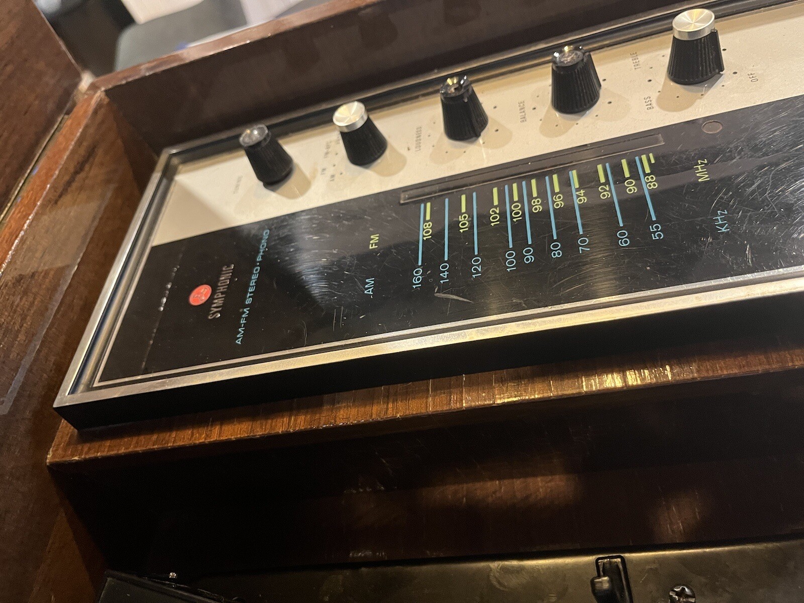 Rare Symphonic Model 6100 WA 25”Tabletop Radio. Mid-Century Modern ...