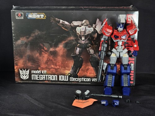 Furai FlameToys Transformers Megatron IDW Decepticon Ver. & CUSTOM ...