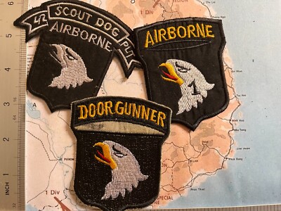2 Patch plus1 , airborne patch , door gunner , scout dog patch ...