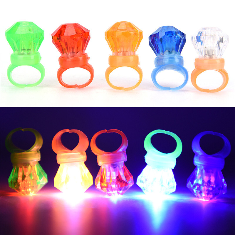 5pcs LED Flashing Ring Finger Shiny Kids Party Light up Glow in the ...