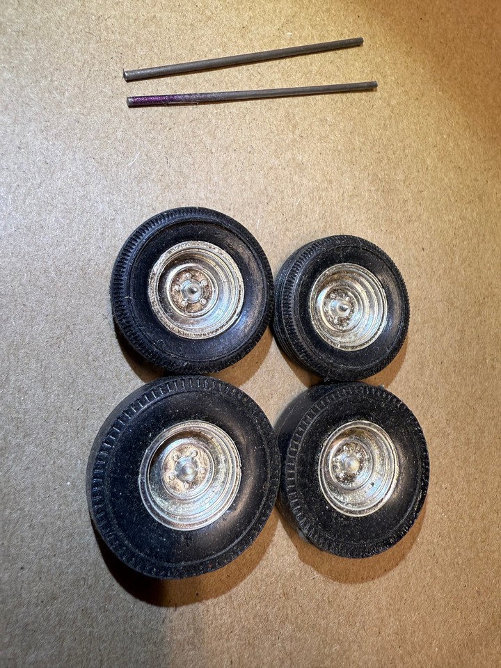 Pie Crust Slicks Chrome Reverse Wheel Skinny AMT Model Parts 1:25 ...