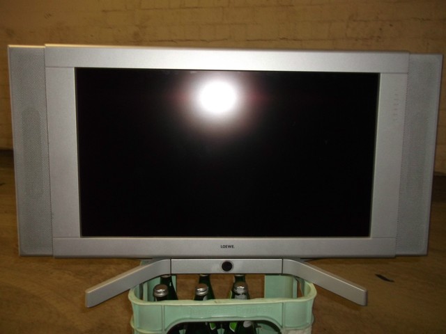 Loewe Concept L 26 Basic 66 cm (26 Zoll) 720p HD LCD Fernseher online ...