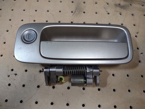 Genuine OEM Outer Front Door Handles (2) Lexus ES300 ES-300 00 01 ...