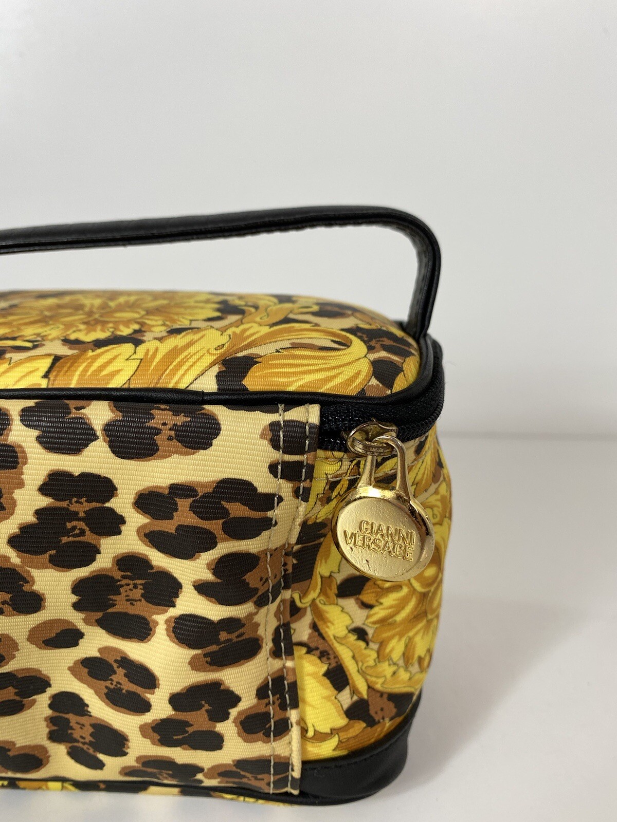 Vtg GIANNI VERSACE YELLOW CROWN BAROQUE PVC VANITY BAG | eBay
