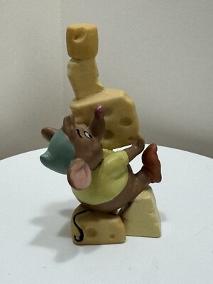 Vtg Walt Disney Cinderella Gus Mouse Carrying Cheese Stack Figurine Sri ...