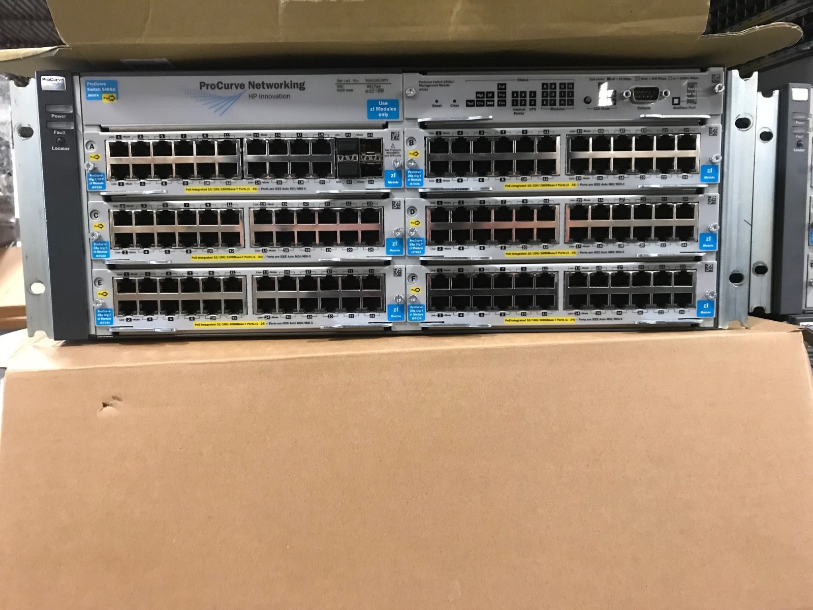HP ProCurve 5406ZL J8697A with 5x J8702A 1x J8705A 1x J8726A 2x J8712A ...