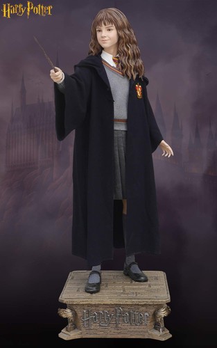Harry Potter Chamber of Secrets Hermione Granger Emma Watson Life Size ...