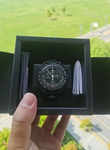 Snoopy Moonswatch Mission To The Moonphase Full Moon black and box us ...