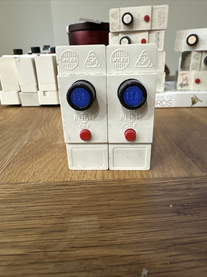 Wylex 15A Plug In Push Type MCB Fuse Replacement - NO BASE SHIELD | eBay UK