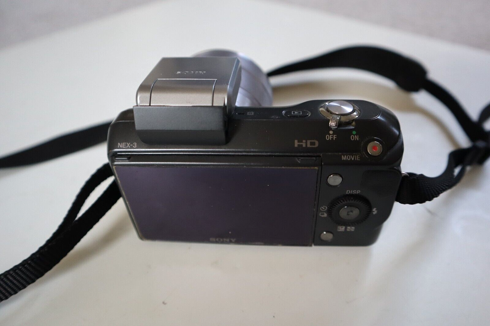 Sony Alpha NEX-3 14.2 MP Digital Camera With Sony SEL1855 Lens Tested ...