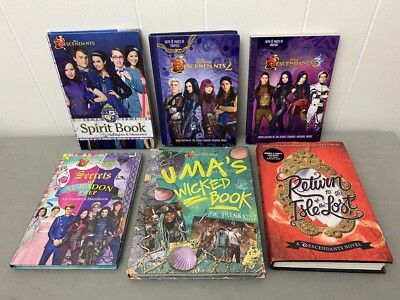 DESCENDANTS ~ Lot of 6 Hardcover & PB Books ~ Disney ~ by Melissa De La ...