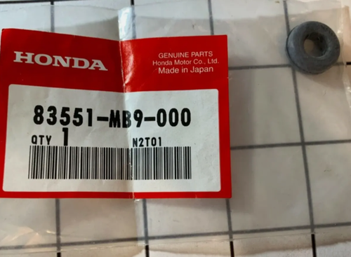 NOS Honda Grommet QTY2 83551-MB9-000 for VT750C Shadow VT1100C | eBay