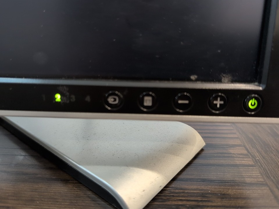 DELL UltraSharp 2007FPb 20" *S-IPS* LCD Retro Gaming Monitor w/ Stand ...