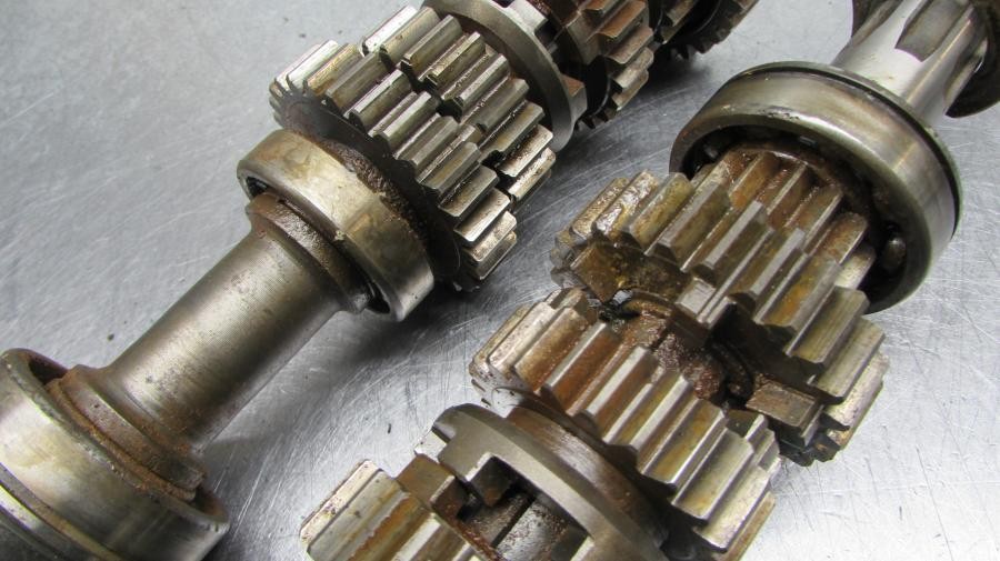 Kawasaki H1 500 Triple 1972-75 Gearbox Transmission / Shafts / Gears ...