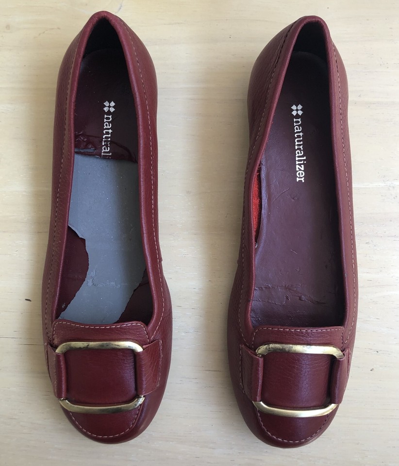 Naturalizer Womens Devona Buckle Flat Burgandy Leather Slip On Loafer ...