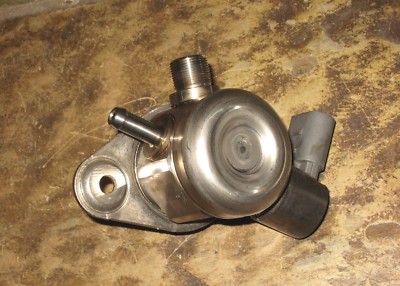 2016 2017 Mercedes C300 E300 GLC300 METRIS MINI VAN FUEL PUMP ...