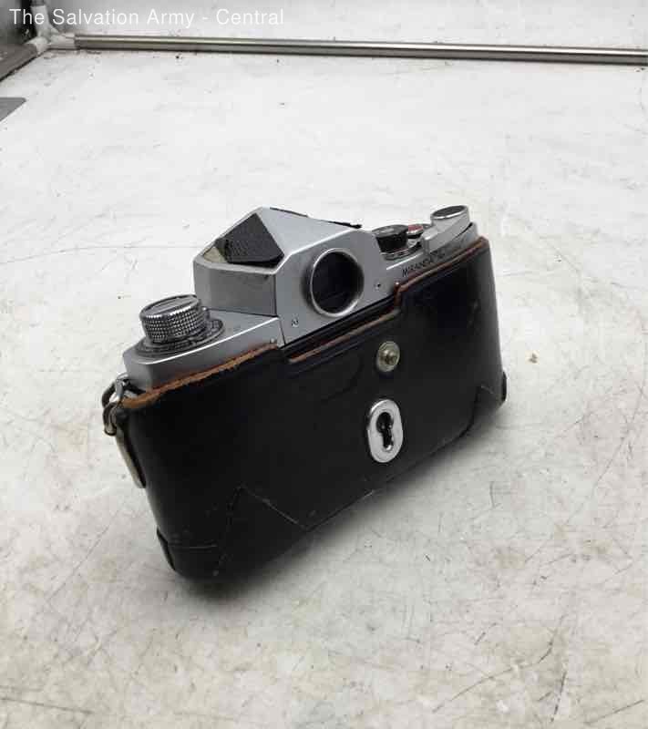 Miranda Camera Co. Silver Black Film SLR Film Camera w/ Hard Case | eBay