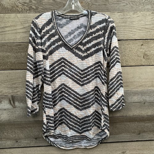 David Cline Crushed Tee Top Women M Artsy Print Zig Zag Chevron VNeck 3 ...