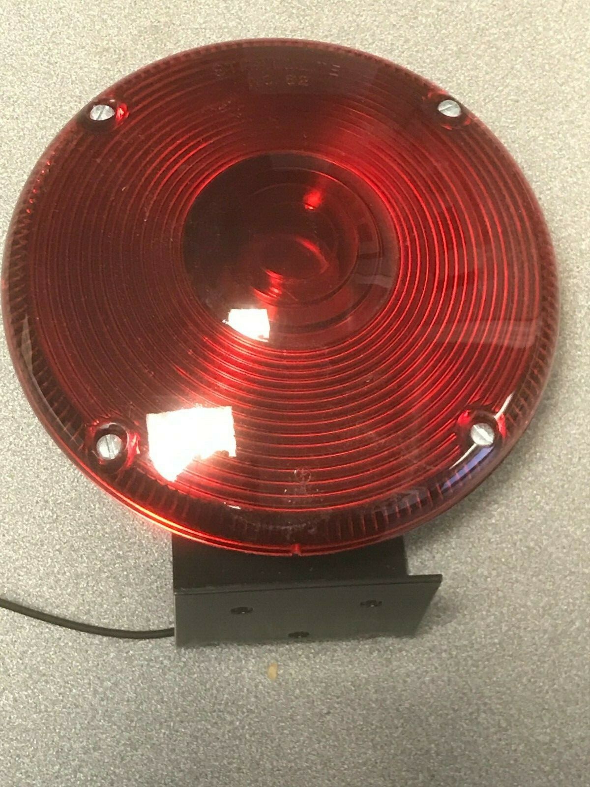 SIGNAL STAT STT 7" Lamp WITH MOUNTING BRACKET, Jumbo, Single Face, RED ...