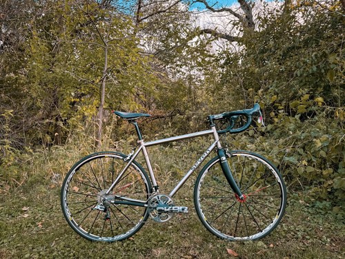 Seven Axiom SL Titanium Road Bike - SRAM Red, Mavic Ksyrium SL - 16 ...