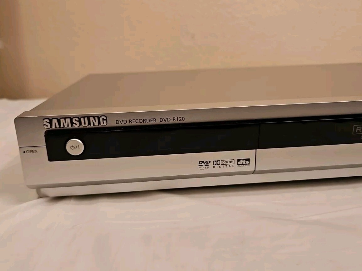 New Samsung DVD Recorder & Player DVD-R120/Multi Format(RAM/-RW/-R ...
