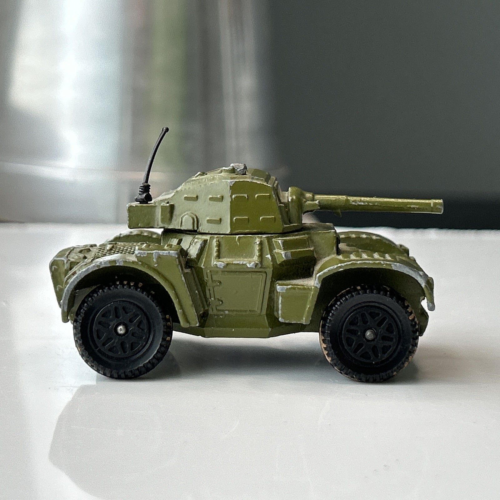 DINKY DAIMLER ARMOURED CAR 676a (SPEEDWHEELS VERSION OF 670) VINTAGE ...