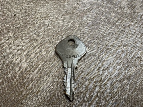 1928 1929 MODEL A FORD IGNITION KEY ORIGINAL A920 MARC FINE POINT COUPE ...