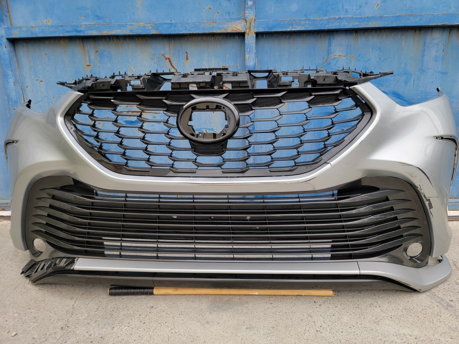 2021 2022 Toyota Highlander XSE Front Bumper Cover OEM 52119-0E955 | eBay