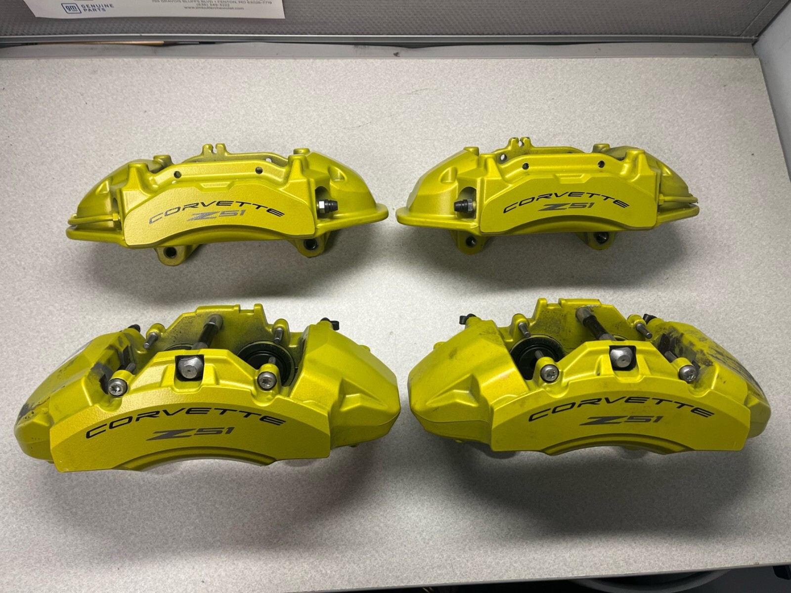 C8 Corvette Yellow Caliper Set GM like new 84733238 84733237 87824210 ...