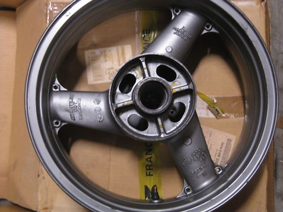 KAWASAKI ZX9-R ZX9 ROUE NEUVE REAR WHEEL RIM NOS | eBay