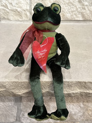 MM) Valentine Frog Prince Charming Plush Shelf Sitter Stuffed Animal ...
