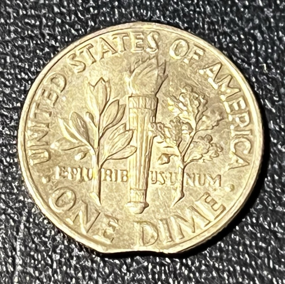 1977 P Roosevelt Dime Clipped Planchet 10 cent Error Coin | eBay