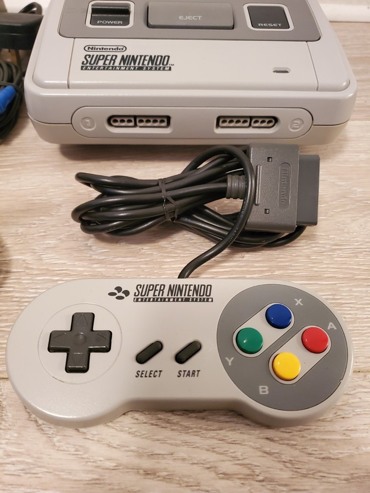SNES Super Nintendo Console UK PAL Bundle - ONE OWNER- Fully Working ...
